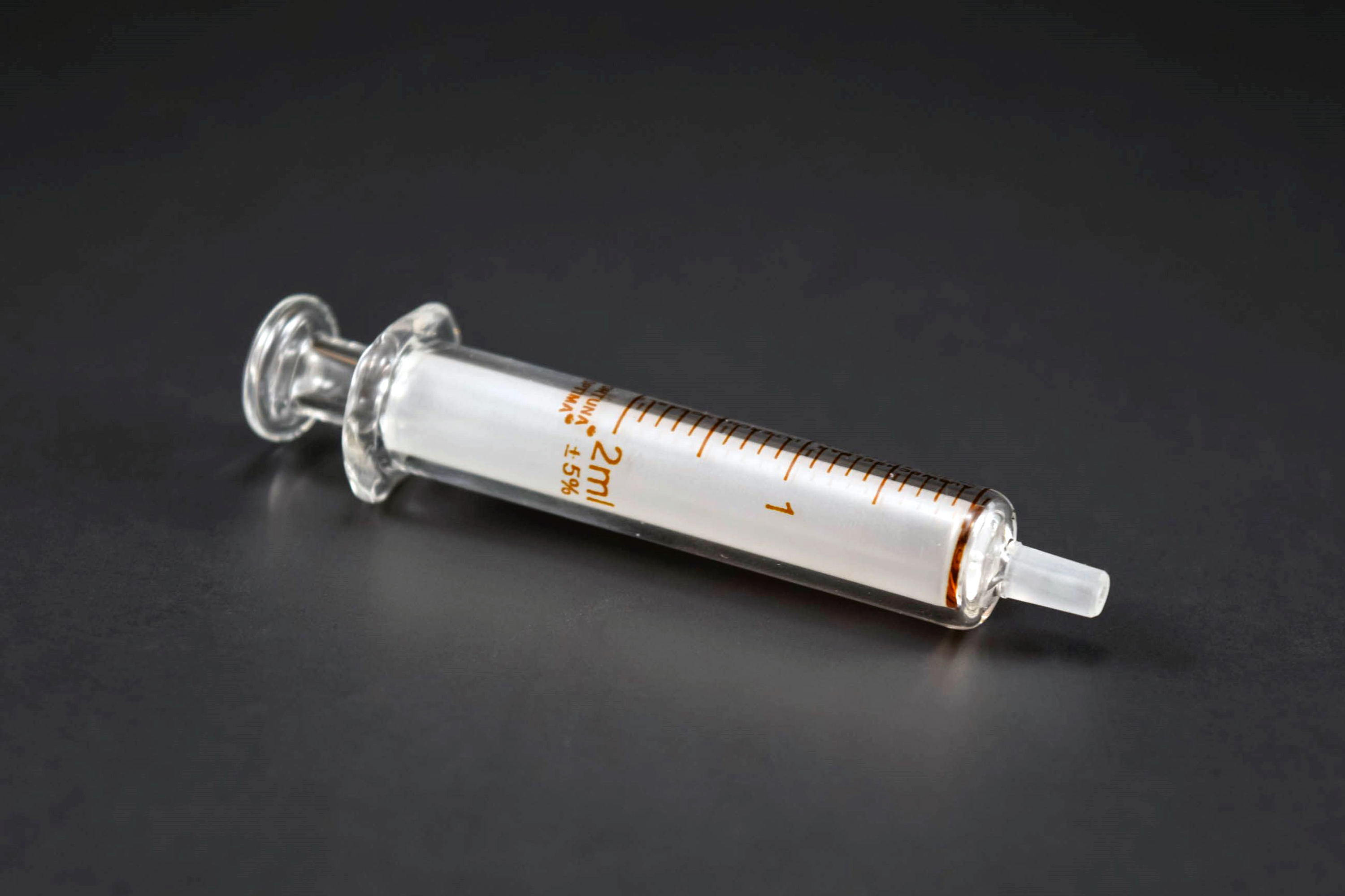 Air-Tite Products Co., Inc. - Reusable/Multi-Dose Syringes